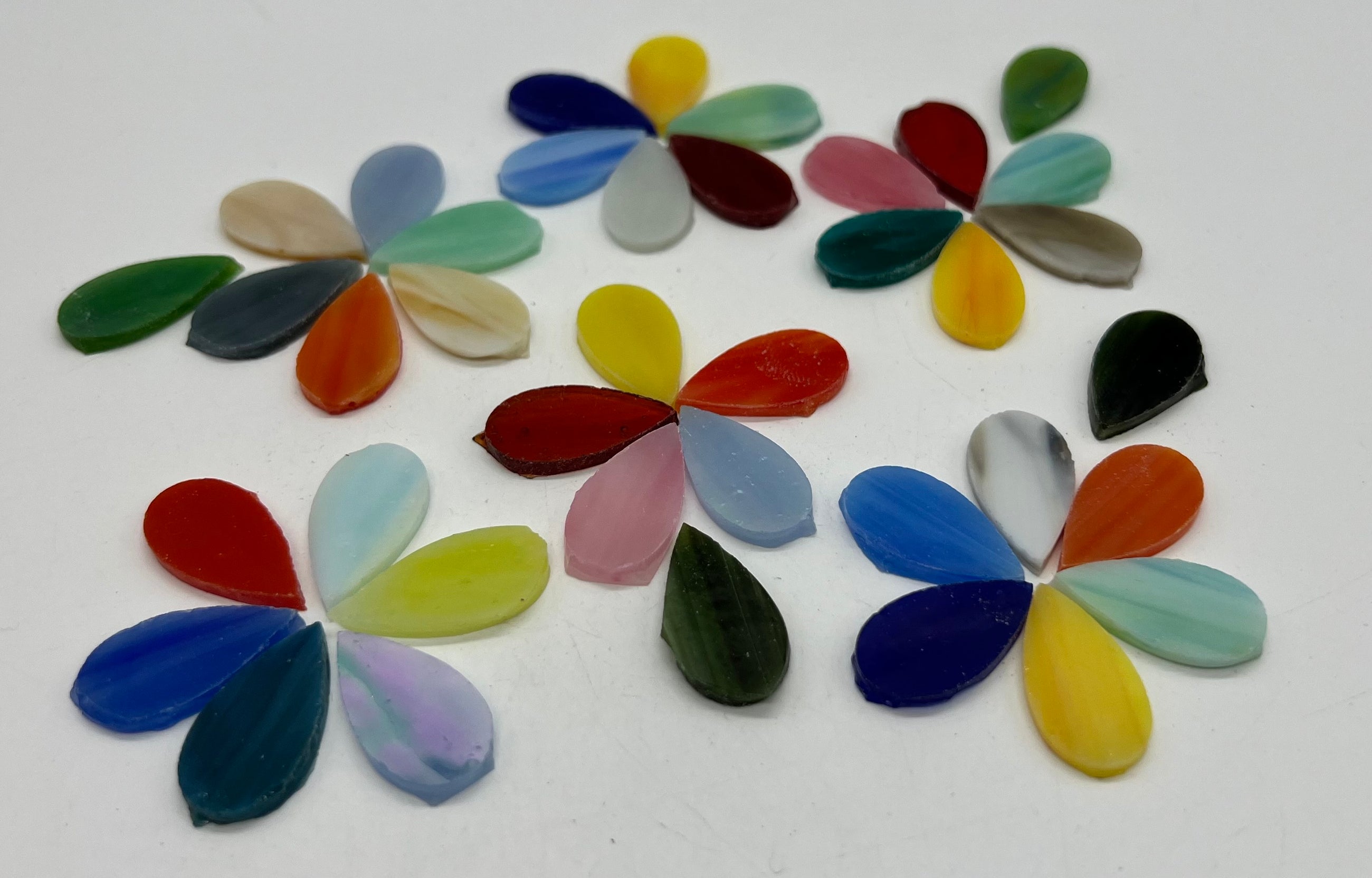 Stained Glass Petals – 19 Mosaics